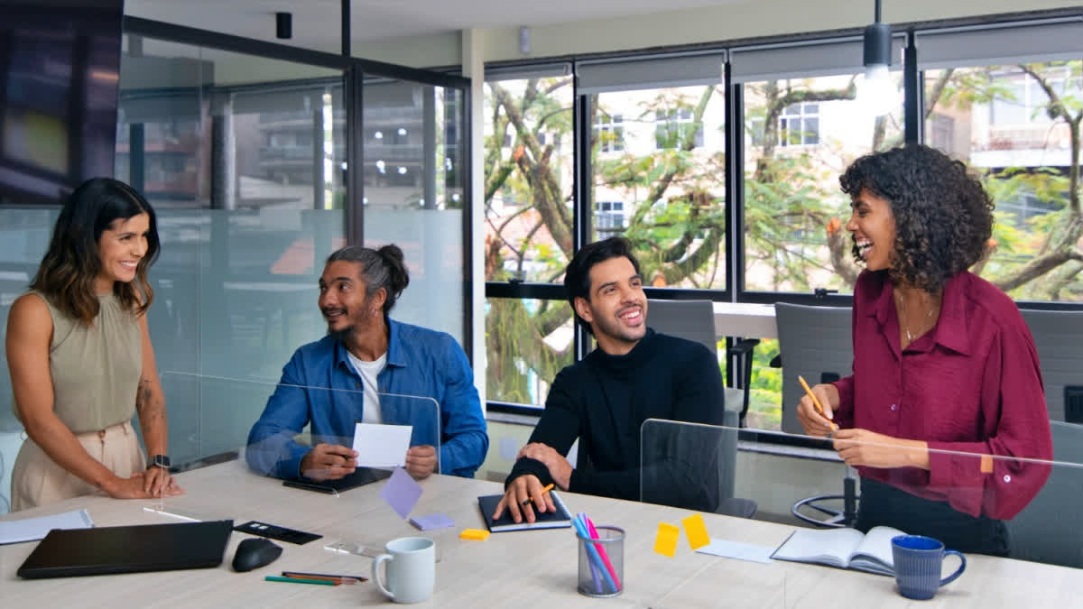 5 Dangers Of Gossiping In Office, And Why You Should Avoid The Habit