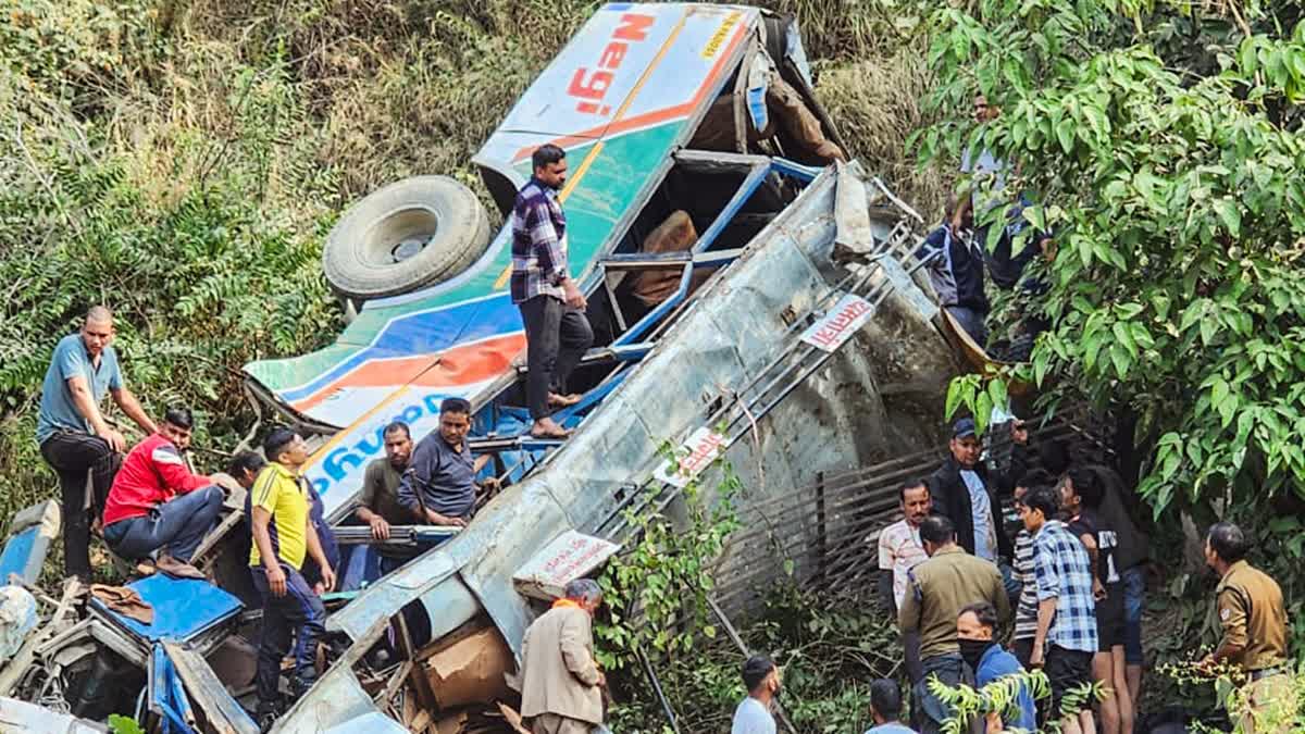 Road Accidents Claim 20000 Lives In Uttarakhand In Last 24 Years