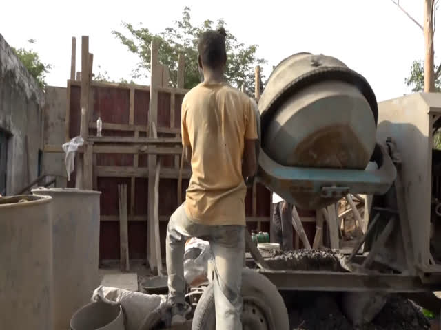 Village Along Line Of Control Builds Bunkers Amid Rising India And ...