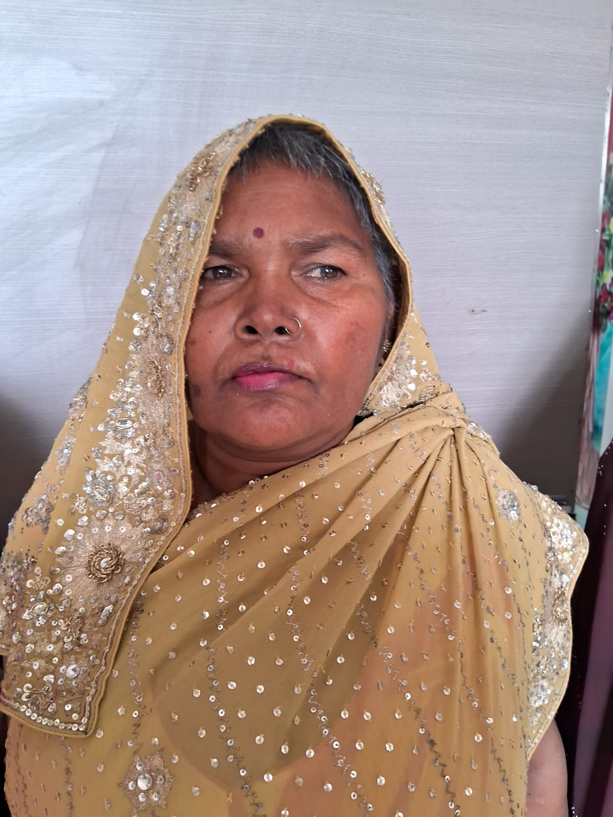 Emotional Reunion: Lost For 25 Years, Mother Reunites With Children At ...