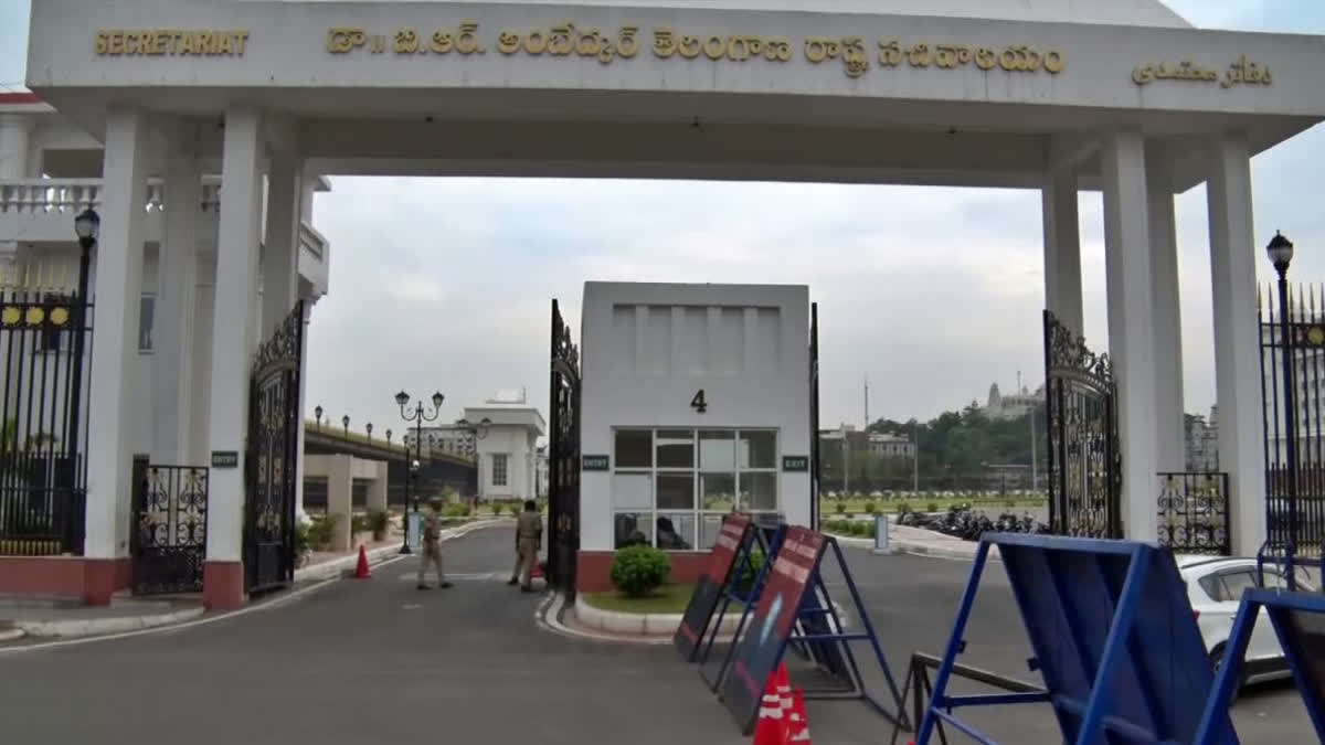 సచివాలయంపై వాస్తు ఎఫెక్ట్ - 'బాహుబలి' గేటు మూసివేత