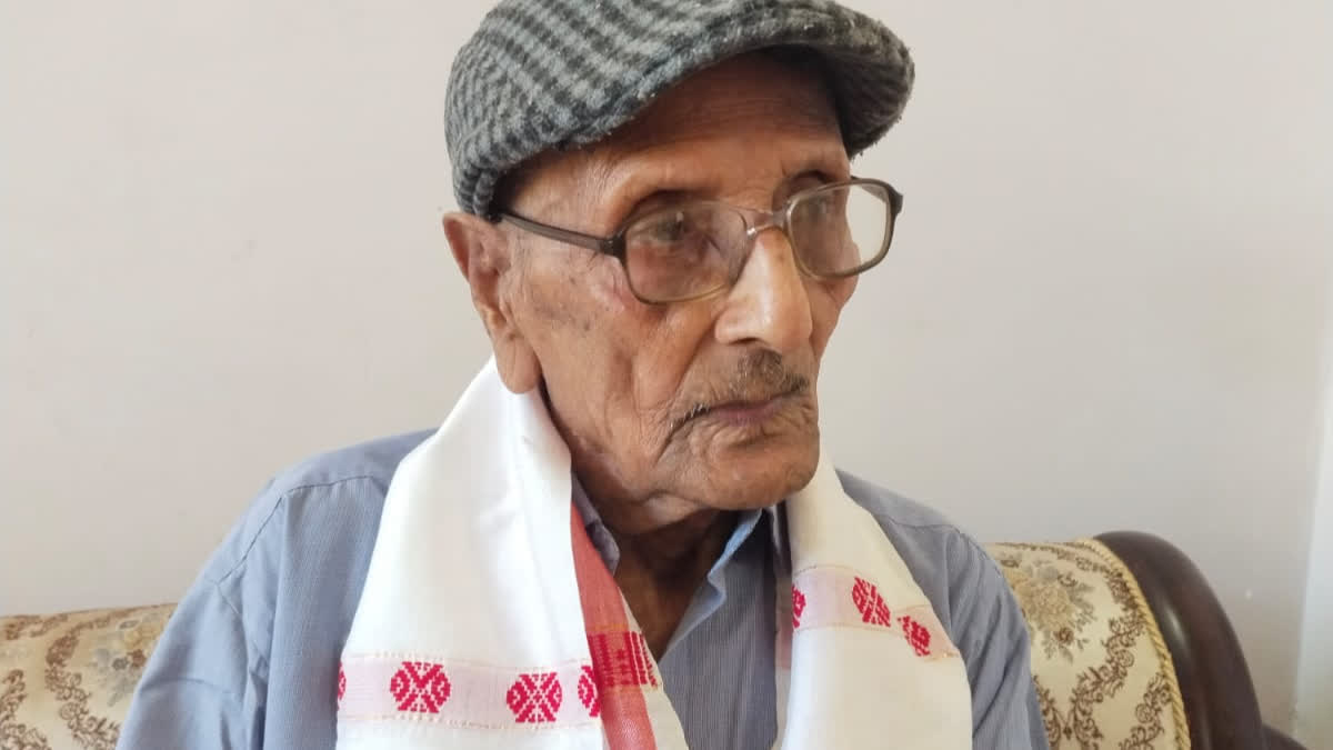 Artist And Footballer Soukat Ali, Creator of Assam’s Red Bus Rhino ...