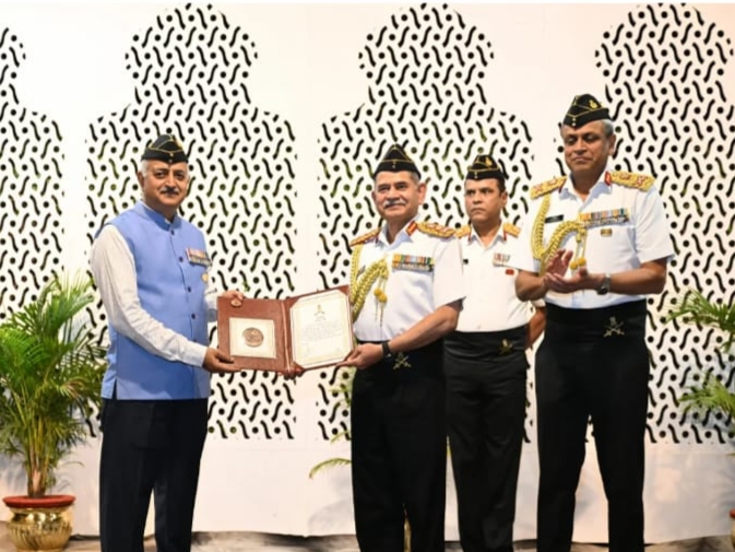 Honoured By Army Chief, These 5 Uttar Pradesh Veterans Prove Service ...
