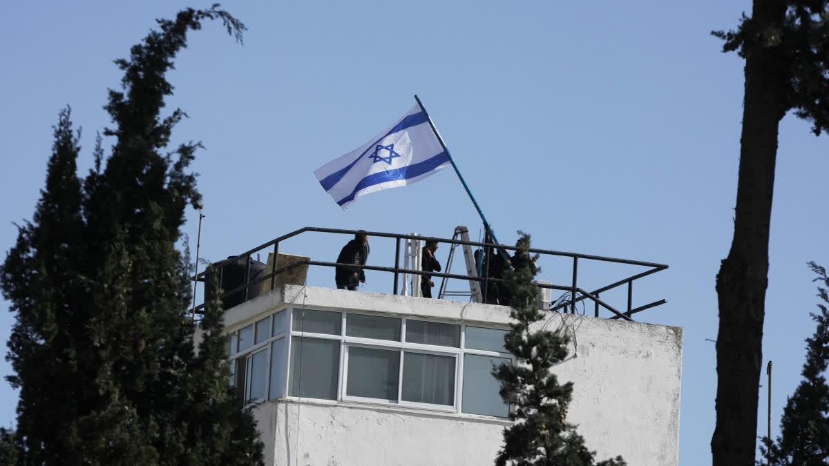 UN Palestinian Aid Agency Says Israeli Police 'Forcibly Entered' Its ...