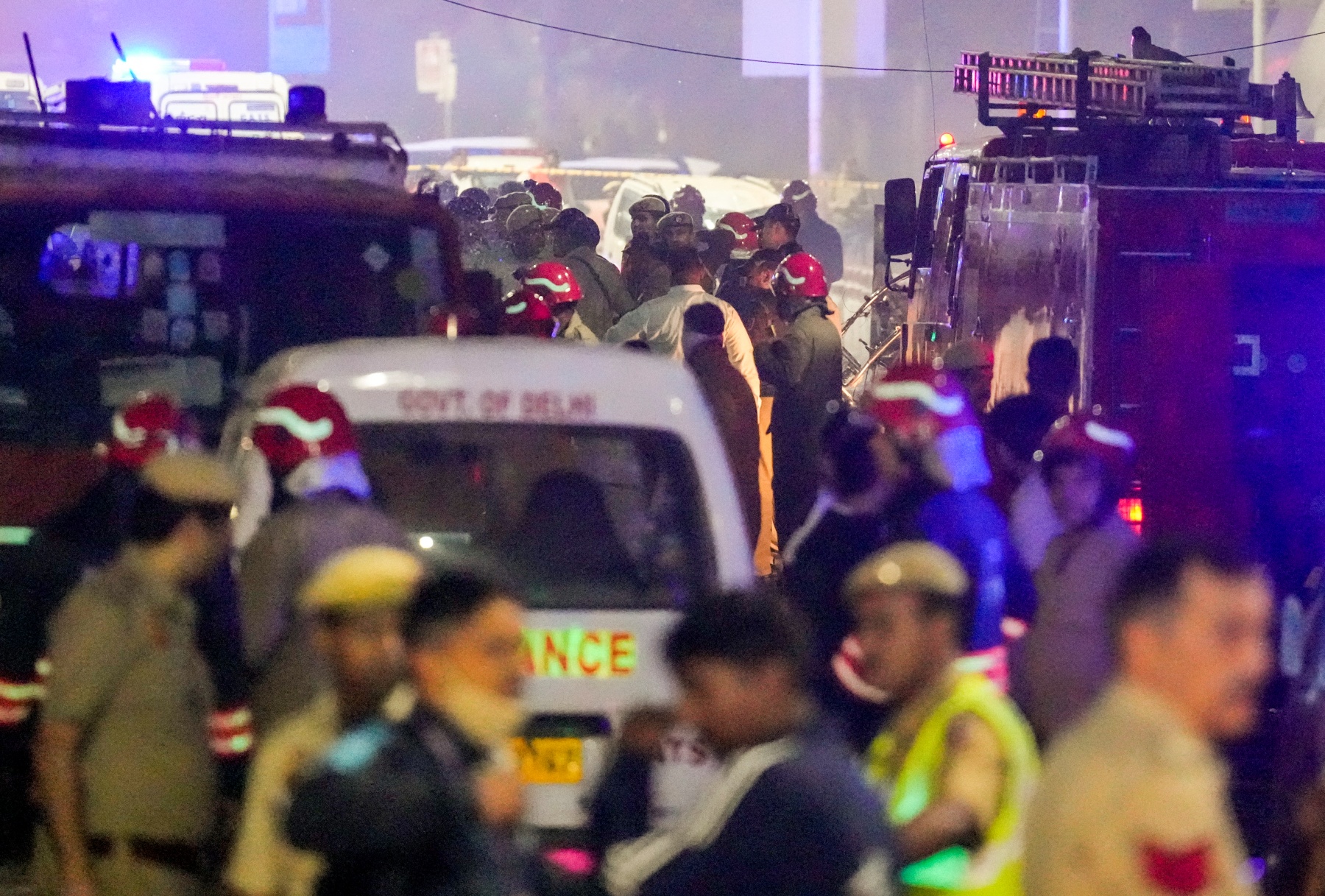 Delhi Red Fort Blast LIVE UPDATES | 8 Dead, Several Injured In; Police ...