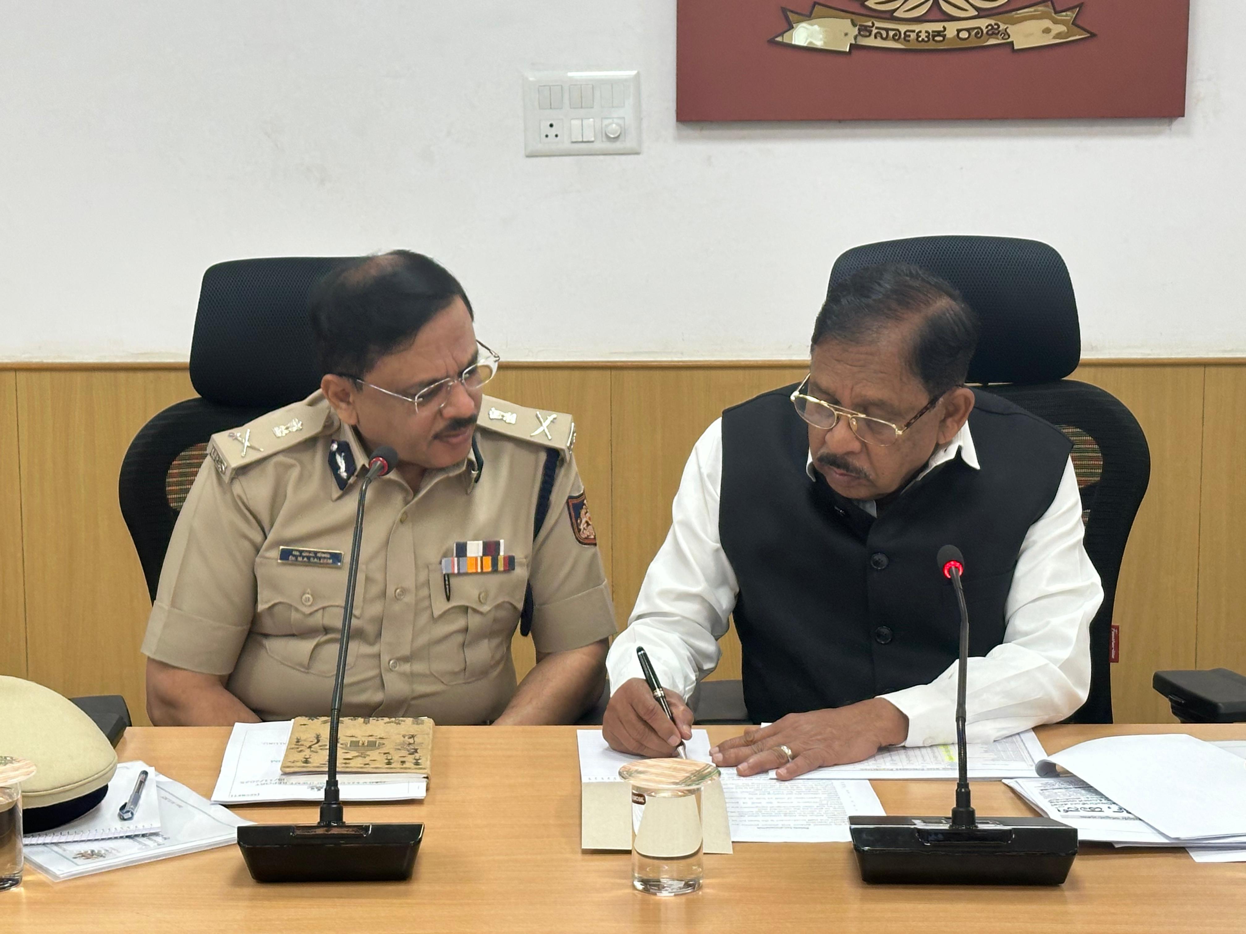 Luxury In Bengaluru Prison: Karnataka Government Suspends Jail ...