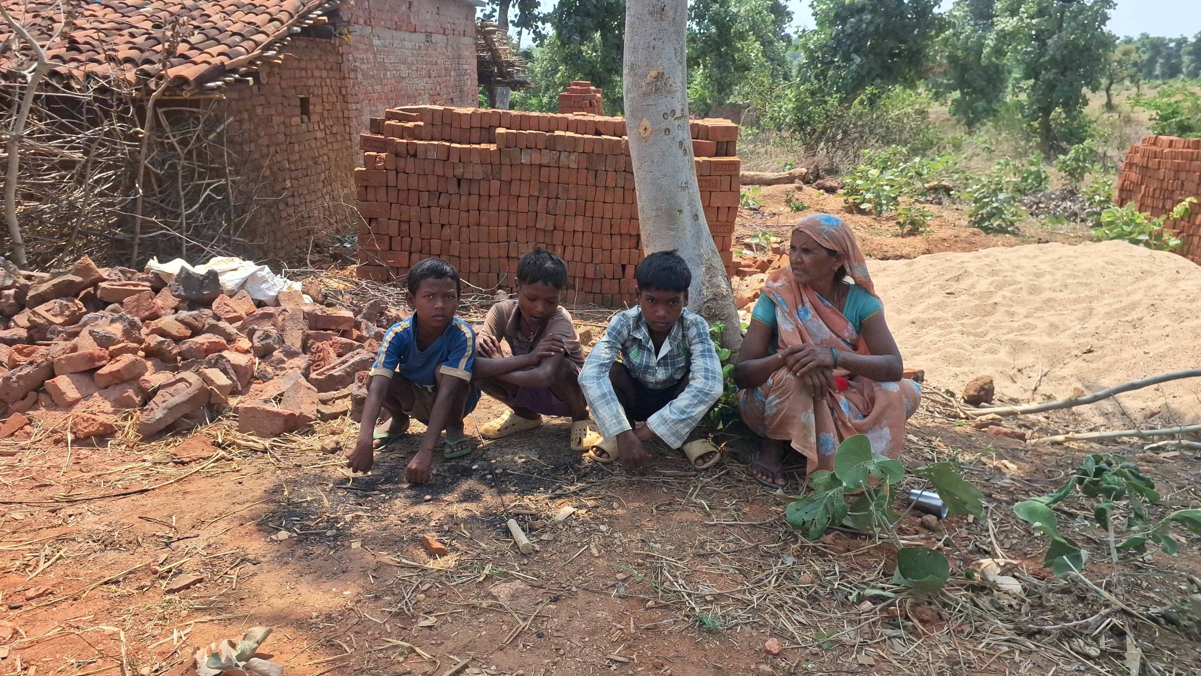 Jharkhand :Dhodrahi In Palamu Infamously Gets Identified As Village Of ...