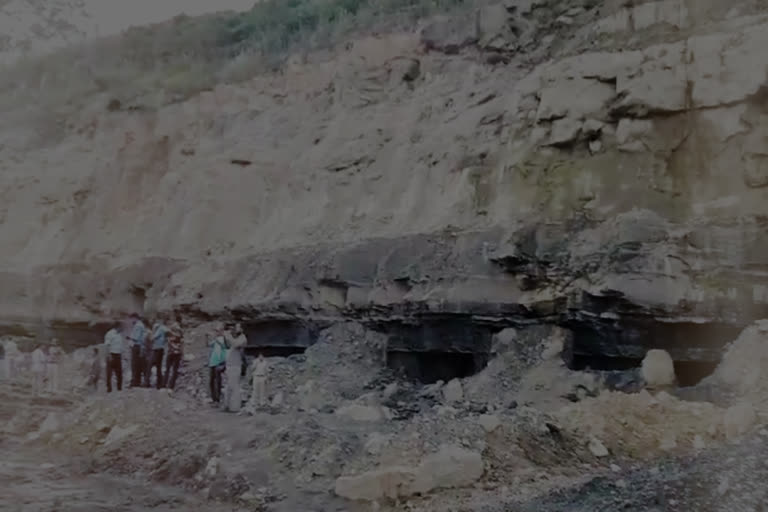 West Bengal open pit cast mine collapse; police recover three bodies
