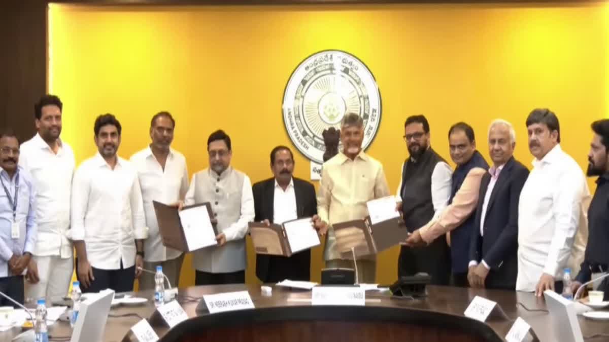 Reliance to Invest Rs 65,000 Crores in AP; MoU Signed in the Presence ...