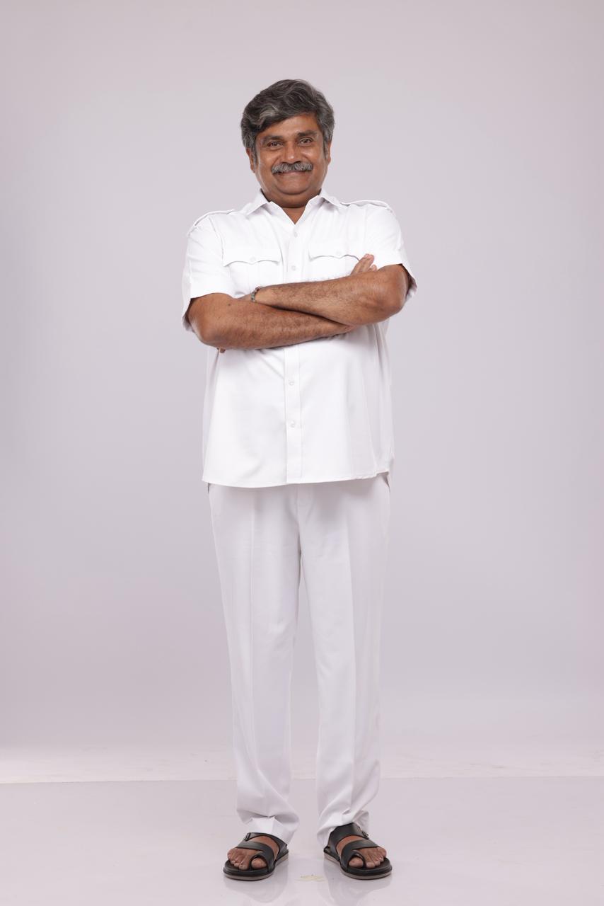 ರಂಗಾಯಣ ರಘು ಮುಖ್ಯಭೂಮಿಕೆಯ 400ನೇ ಸಿನಿಮಾ 'ಹೊಸ ಜೀವನ'ಕ್ಕೆ ಡಾಲಿ ಸಾಥ್