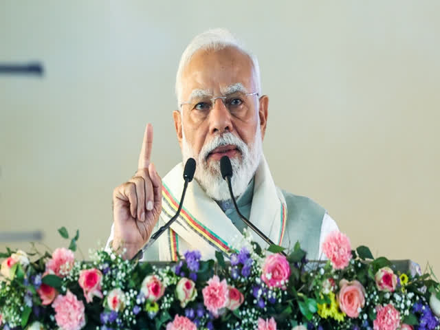 LIVE: PM Modi Lays Foundation Stone, Inaugurates Rs 18,680 Cr ...