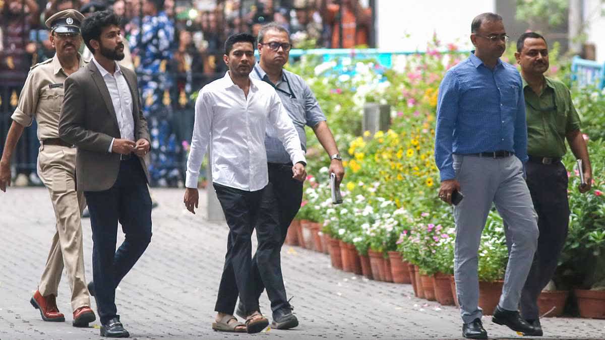 फर्जी हस्ताक्षर मामला: अभिषेक बनर्जी फिर CID के सामने पेश हुए, पूछताछ जारी