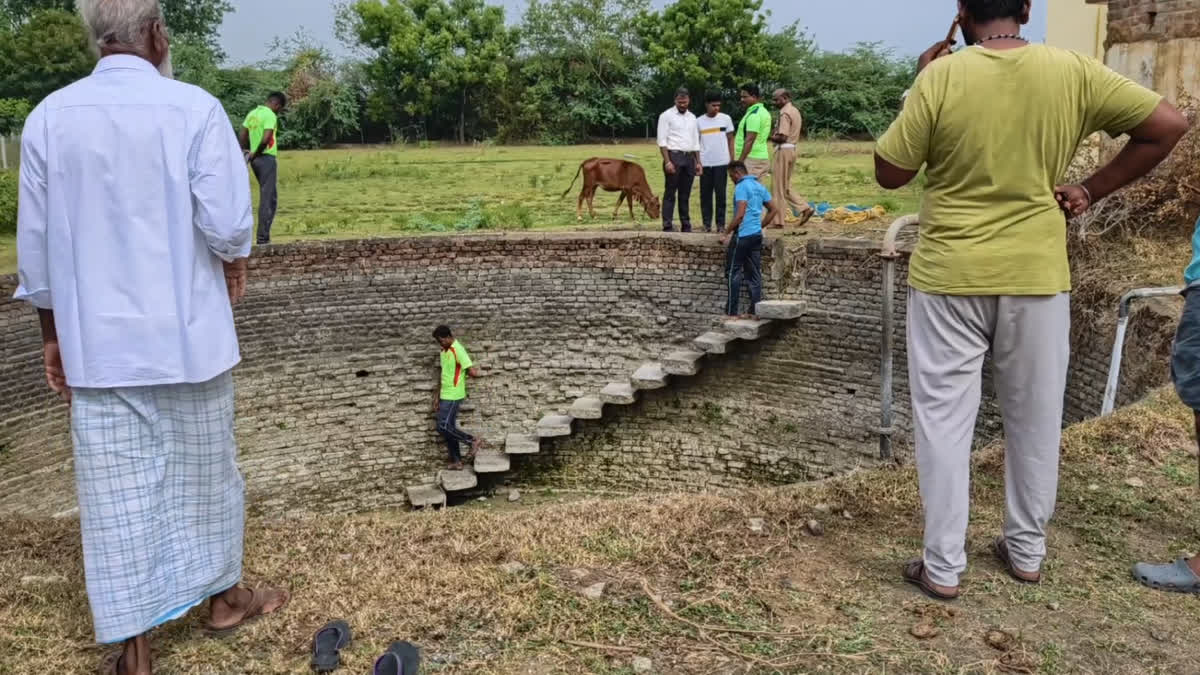 விவசாயக் கிணற்றில் 53 வயது பெண் சடலம் மீட்பு: போலீசார் விசாரணை