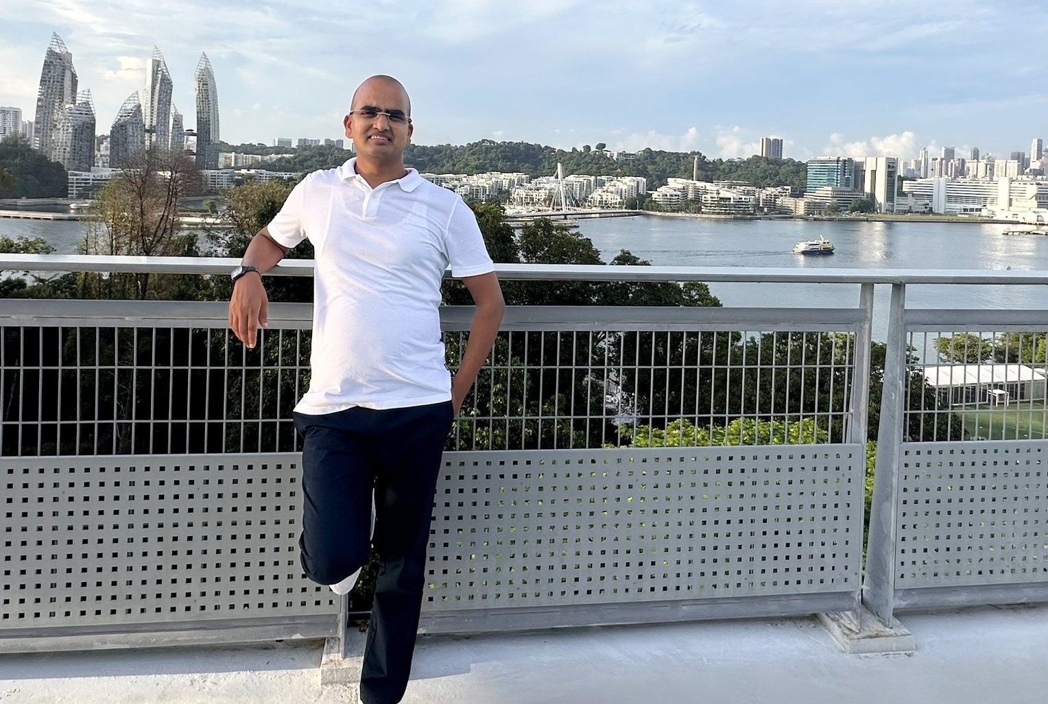 2 डॉलर का पहला शेयर, आज ₹2000 करोड़ का मालिक, स्टॉक मार्केट गुरु रवि आर ...