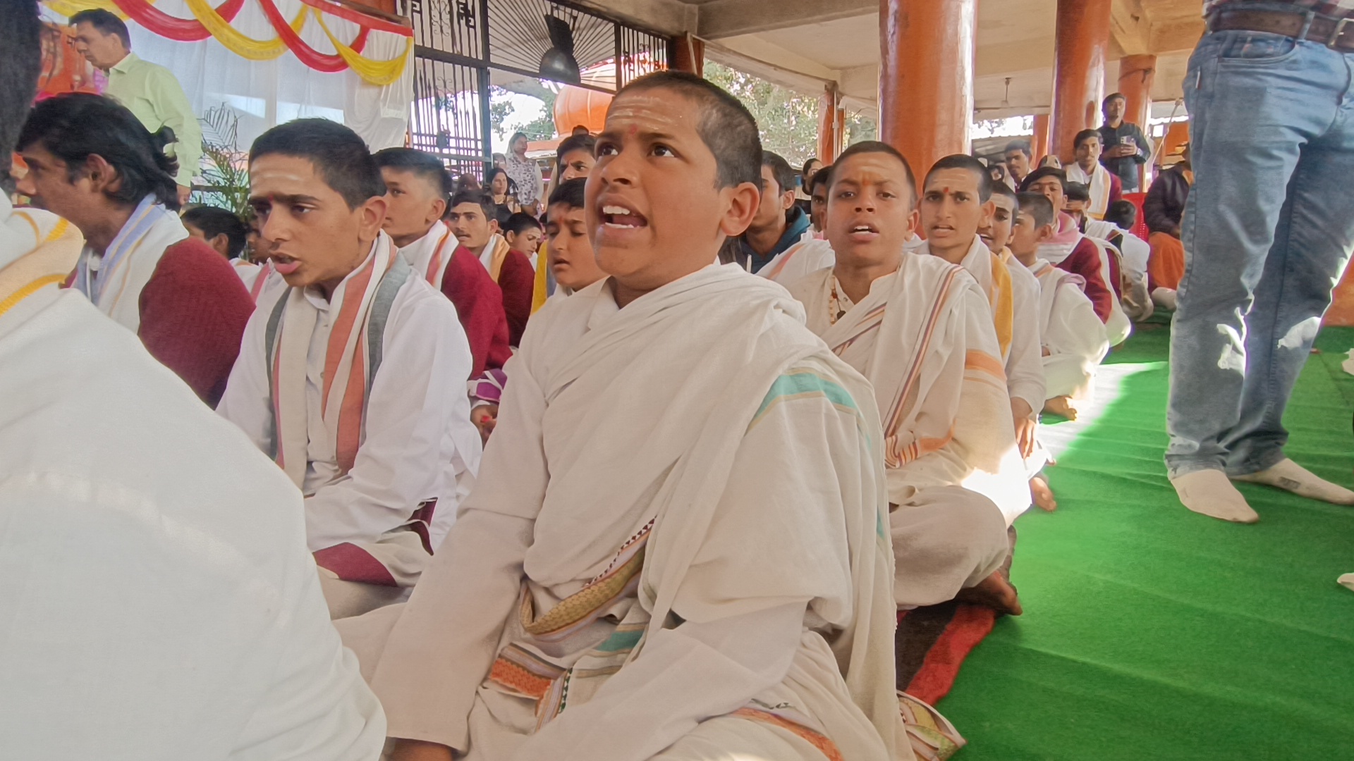 उज्जैन के मंदिर में सुधरते हैं पिता-पुत्र के रिश्ते, मकर संक्रांति पर ...