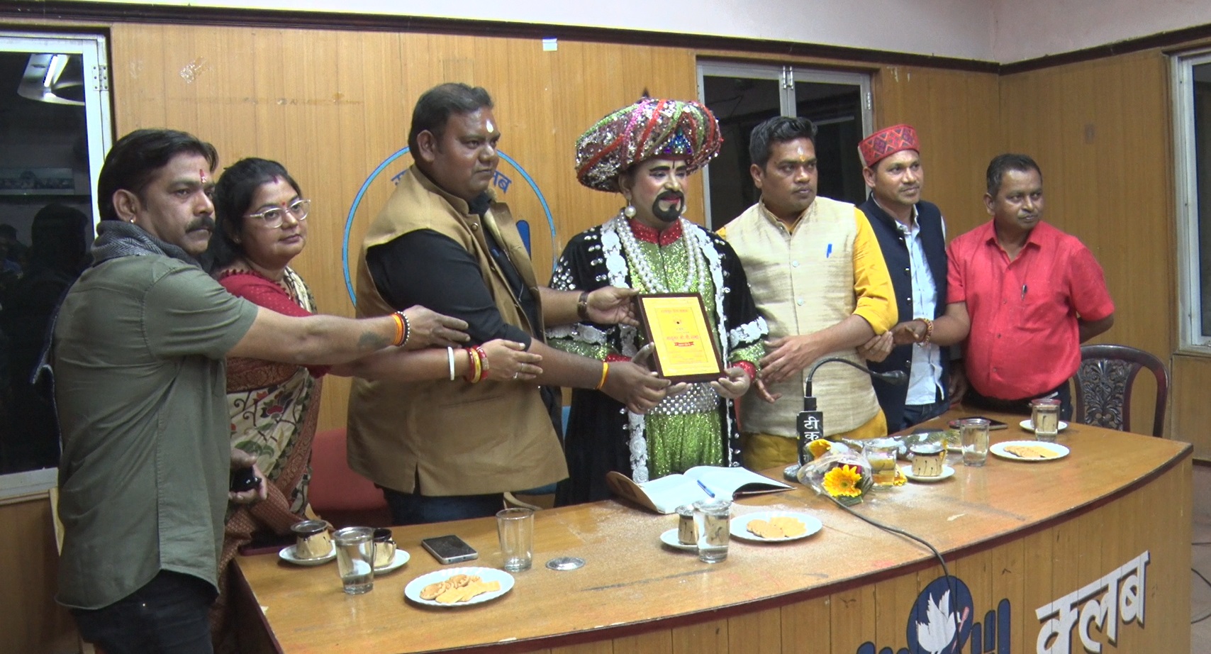 रायपुर में जादूगर ओपी शर्मा जूनियर का शो, बोले- जादू को शिक्षा से ...