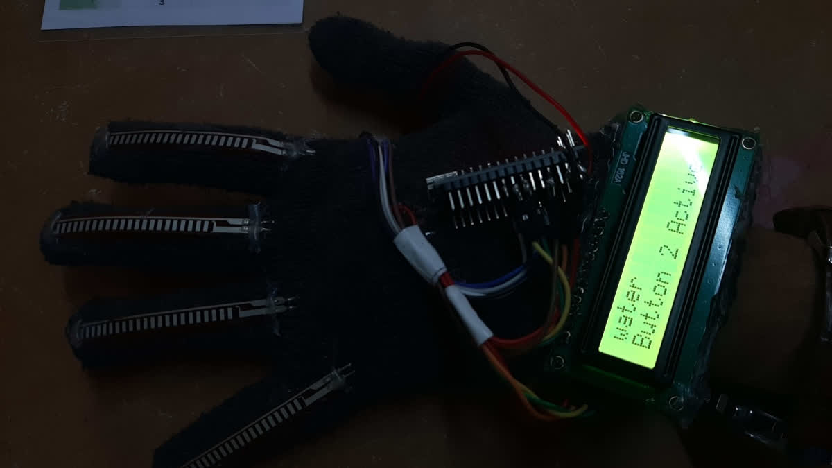 Bhavnagar Engineering Students Develop Smart Gloves To Aid Deaf, Mute ...