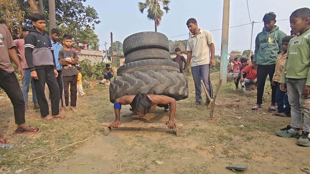 Bihar's Tarzan: Meet 18-Year-Old Dilbar Khan Whose Stunts Have Taken ...