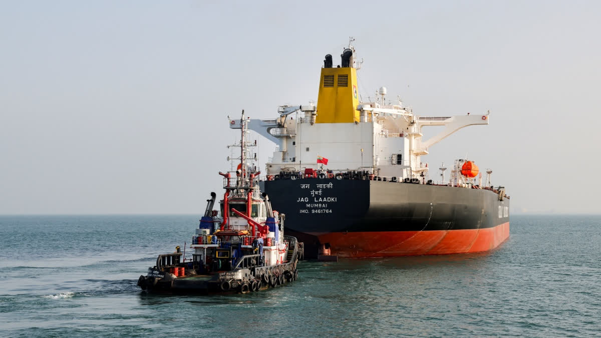 Indian Vessel 'Jag Laadki' Carrying Over 80,000 MT Crude Oil Reaches ...