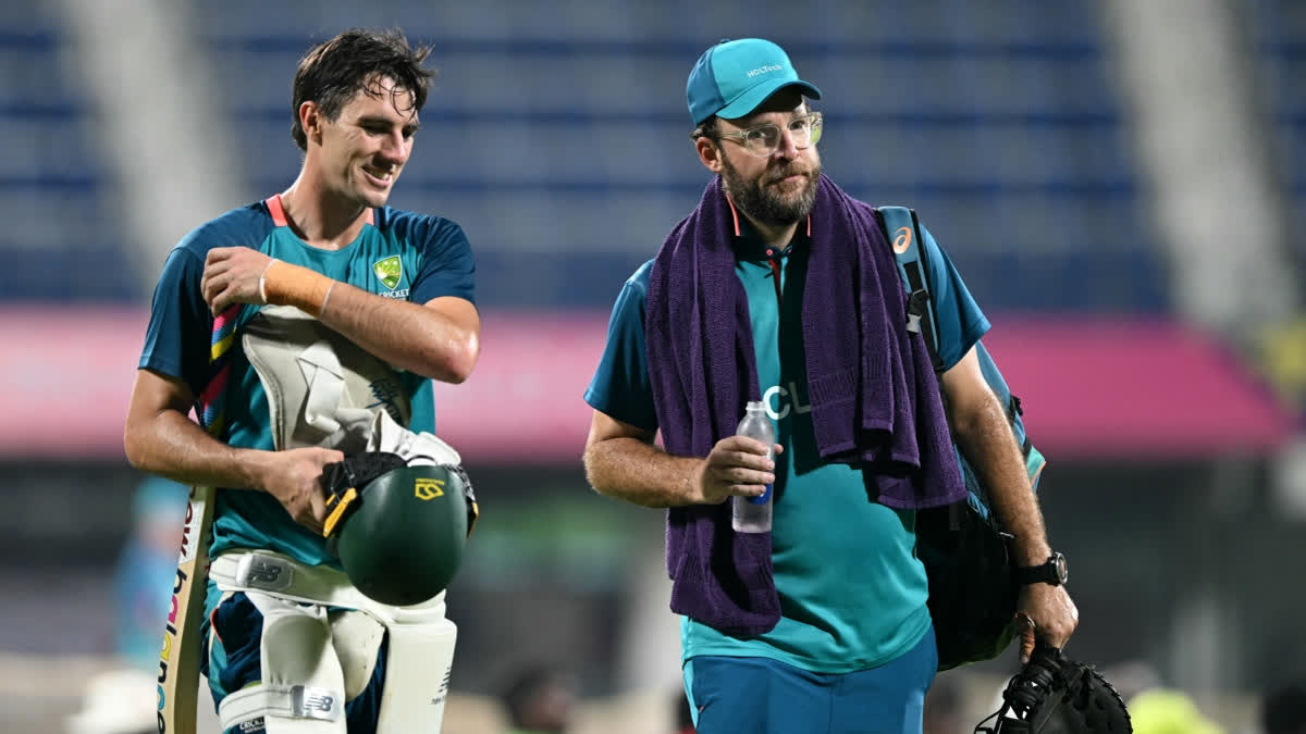 Border-Gavaskar Trophy: Australia Bowling Coach Daniel Vettori To Leave ...