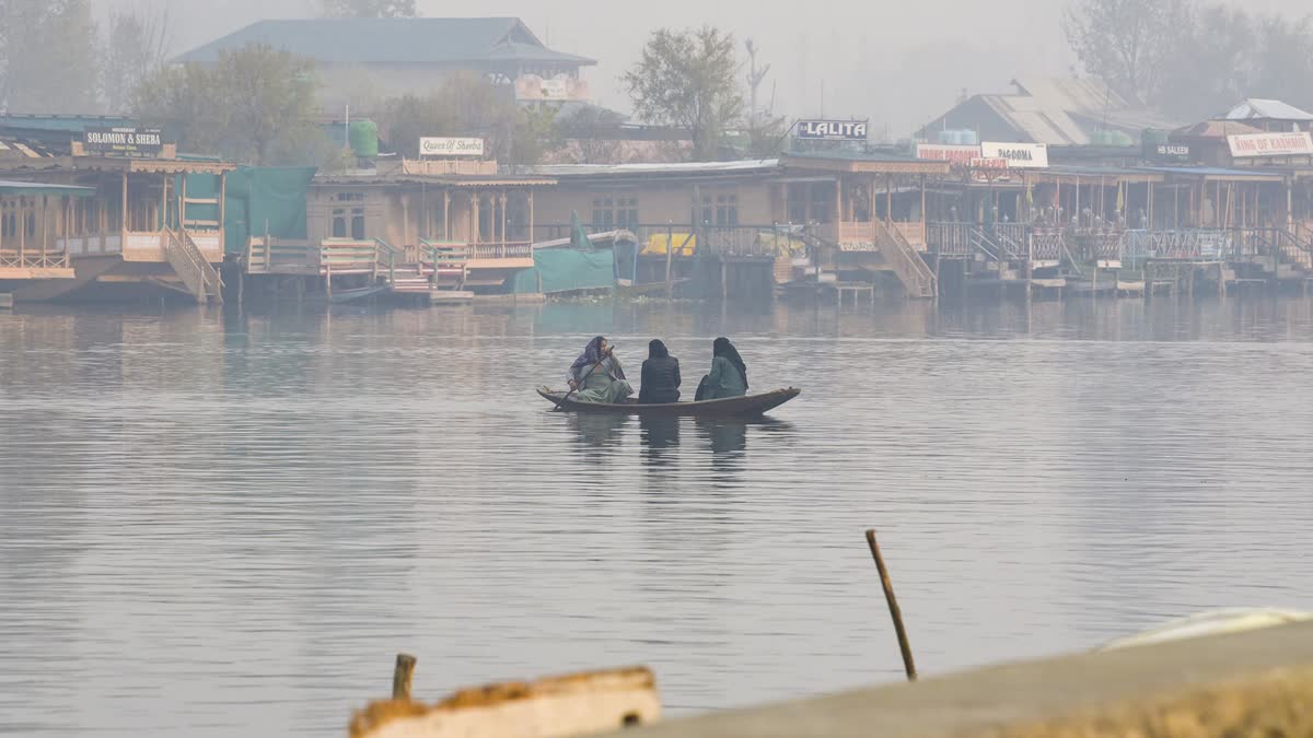 Kashmir Plunges Deeper Into Freezing Winter; Pahalgam Shivers At Minus ...