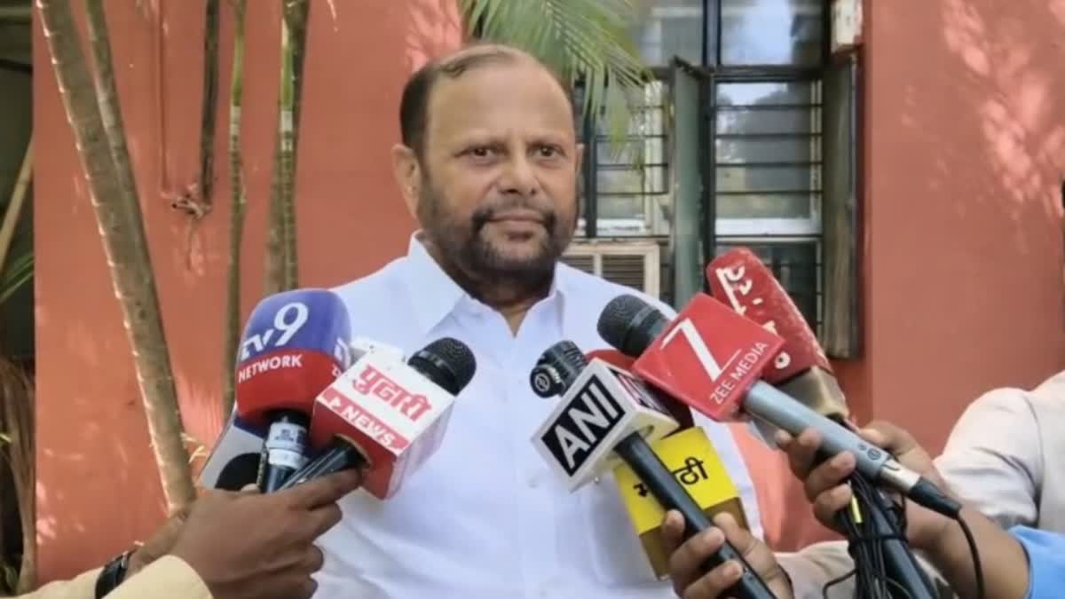 राष्ट्रवादीचे ऑपरेशन करण्यासाठी अजून सर्जन जन्माला यायचा आहे; अंकुश ...