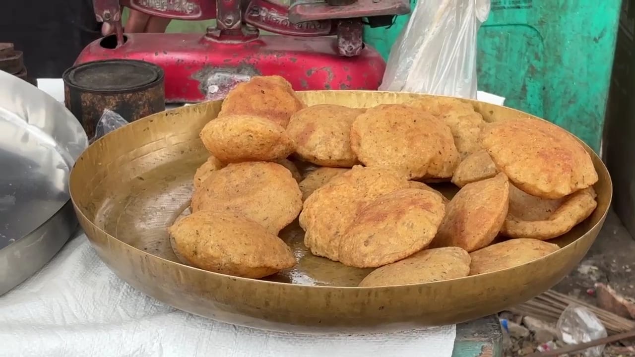 Varanasi's Legendary Tastes Return: Pahalwan Lassi & Chachi Ki Kachori ...