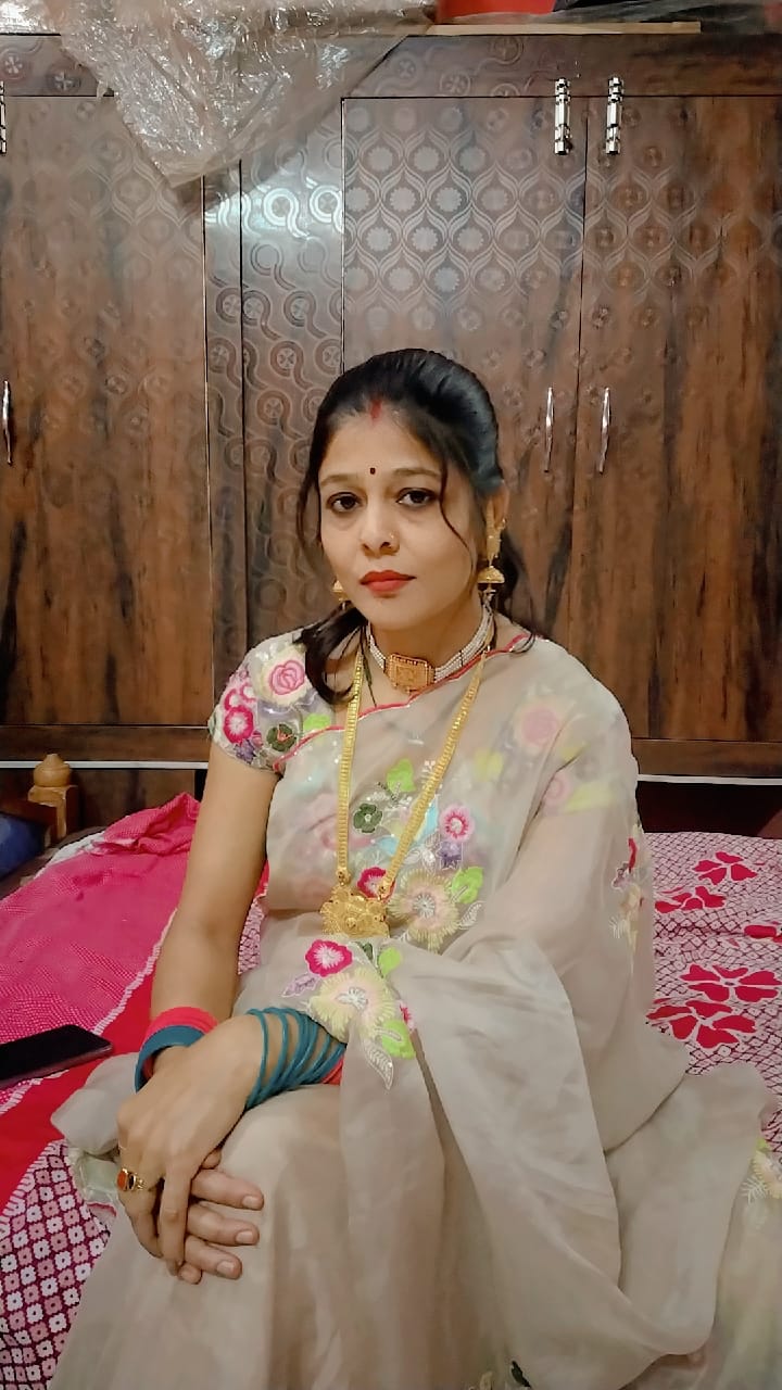 Doctor's Wife Charred To Death As Car Catches Fire In Sagar; Kin Cry ...