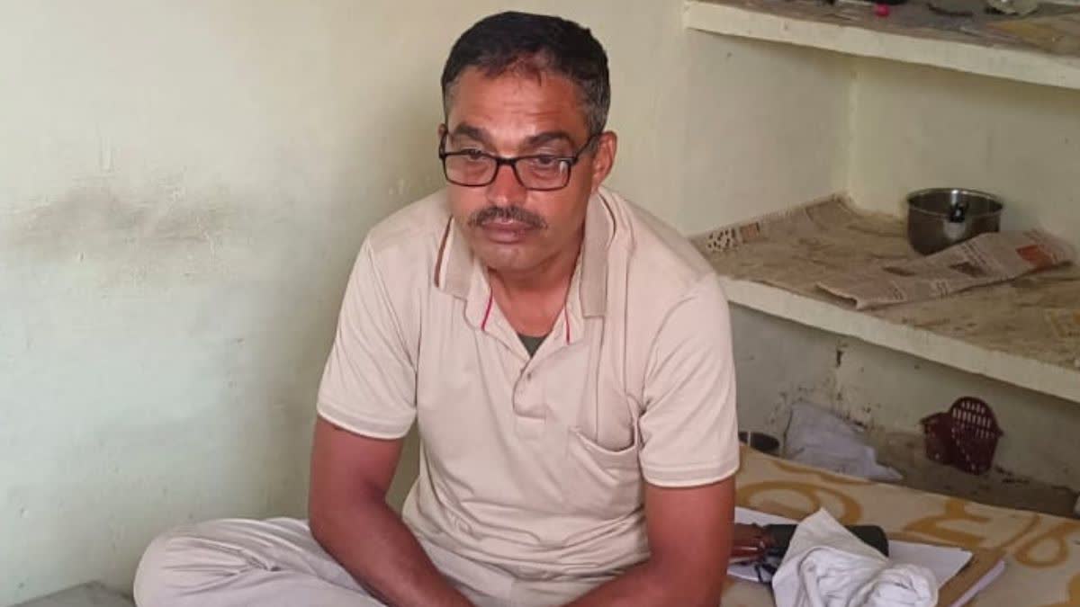 छेड़छाड़ मामले में मदद के लिए हेड कांस्टेबल मांग रहा था रिश्वत, ACB ने रंगे हाथों दबोचा - ACB ACTION