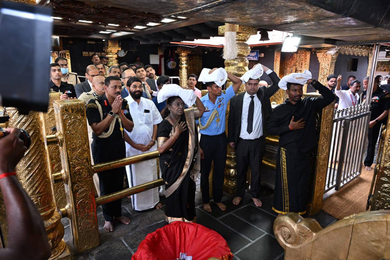 President Murmu Offers Prayers At Sabarimala Amid Tight Security