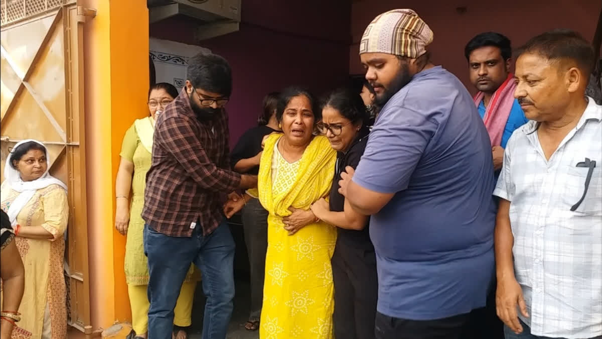 ‘Papa Save Me’: Last Desperate Words Of Lucknow Fire Victim