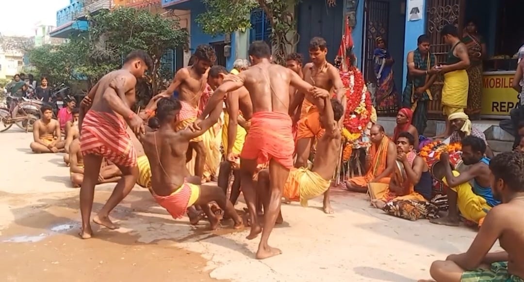 Bringing Back The Divine, Centuries-Old Danda Yatra Of Ganjam In Odisha ...