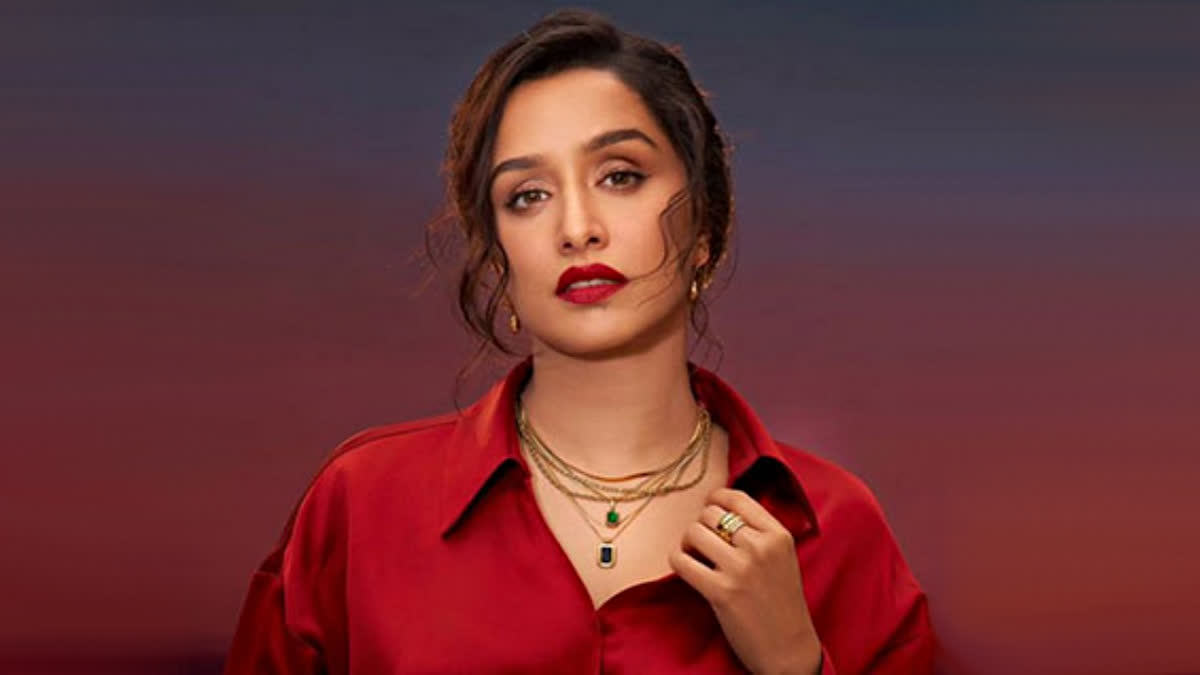 Shraddha Kapoor Drops Health Update After Leg Injury On Sets Of Eetha ...