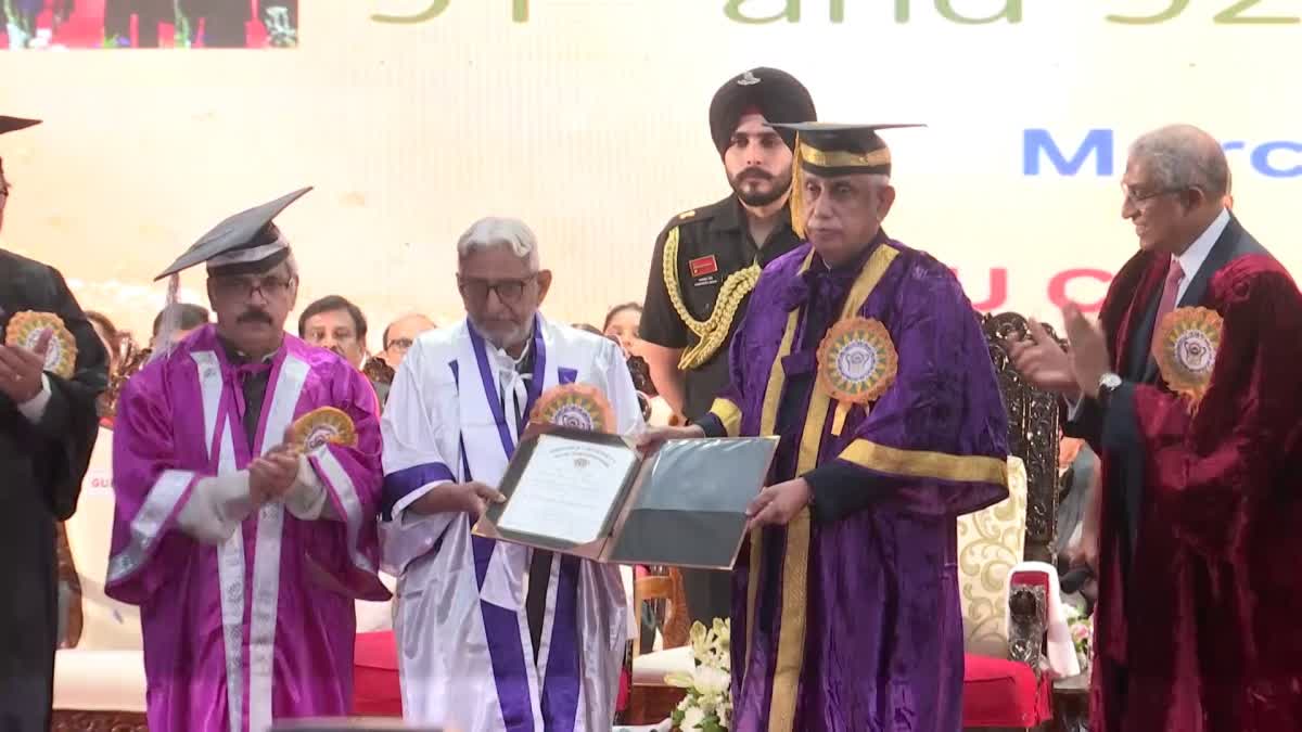 ఘనంగా ఏయూ 91, 92వ స్నాతకోత్సవ వేడుకలు - ముఖ్యఅతిథిగా పాల్గొన్న గవర్నర్