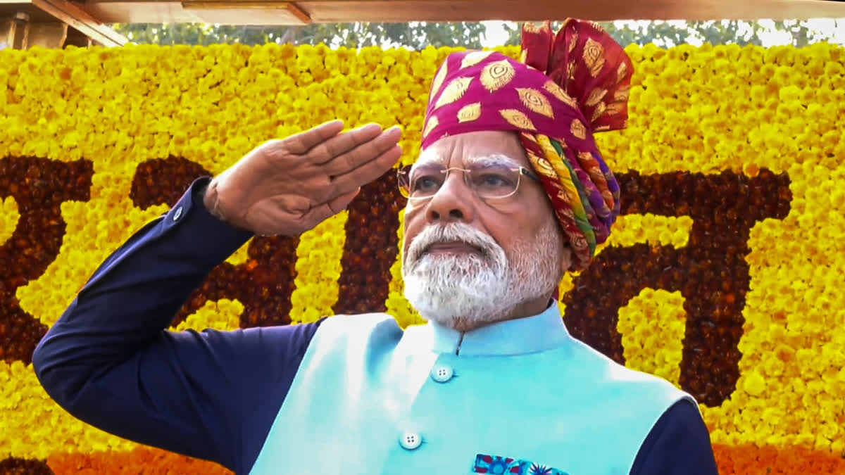 PM Modi's Maroon Pagdi Steals The Show: A Look At His Turban Choices On ...