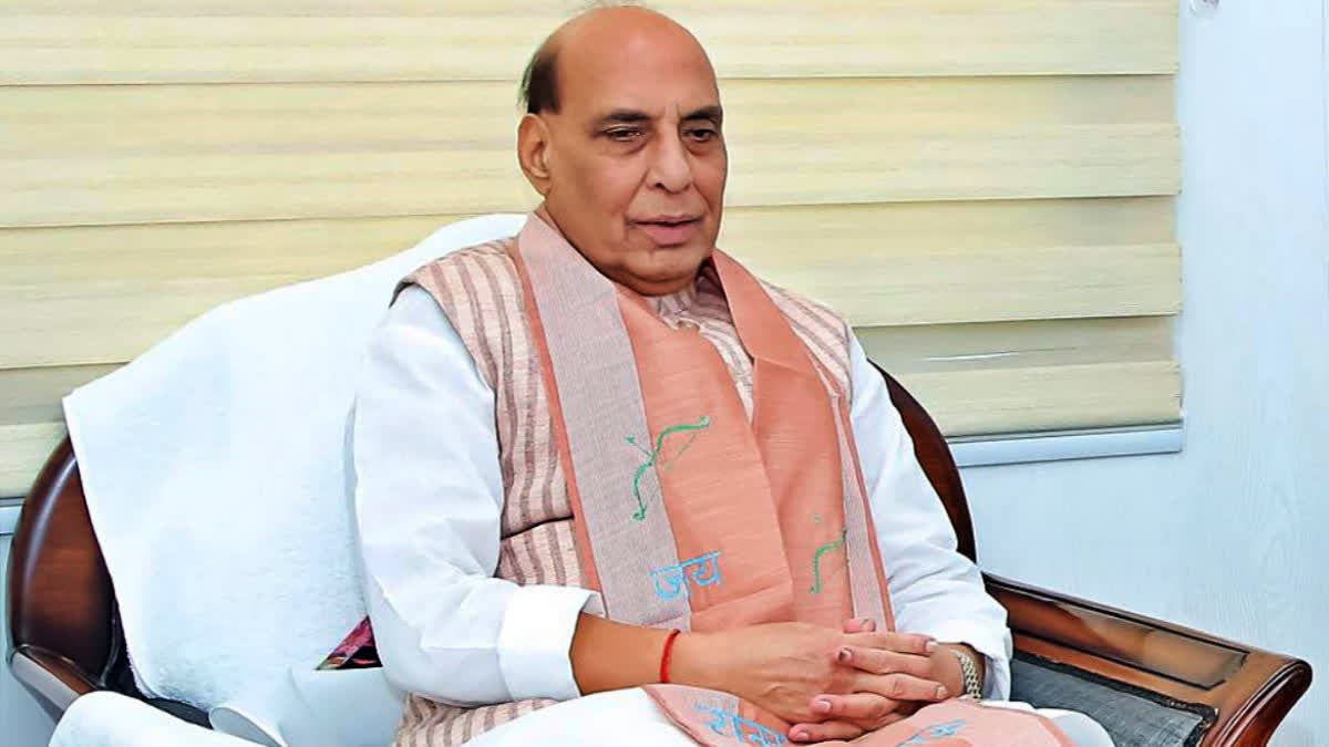 Rajnath Pays Tributes to Soldiers Who Ensured Victory in Kargil War