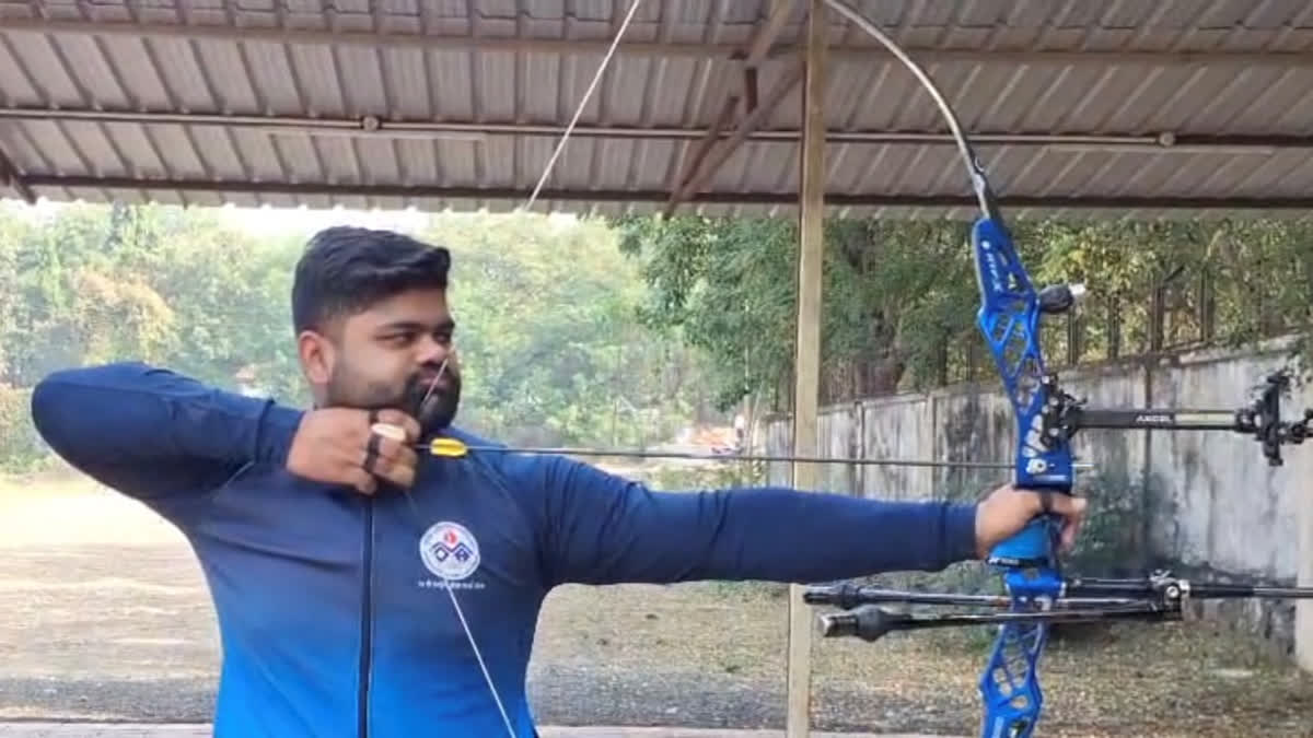 Yashdeep Bhoge, Who Won Gold For India At Asian Archery Championship ...