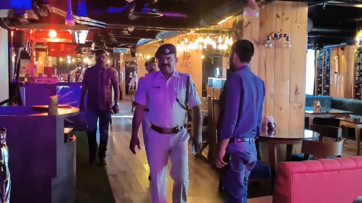 DJ Shot Dead Inside Bar in Jharkhand's Ranchi; CCTV Footage Surfaces