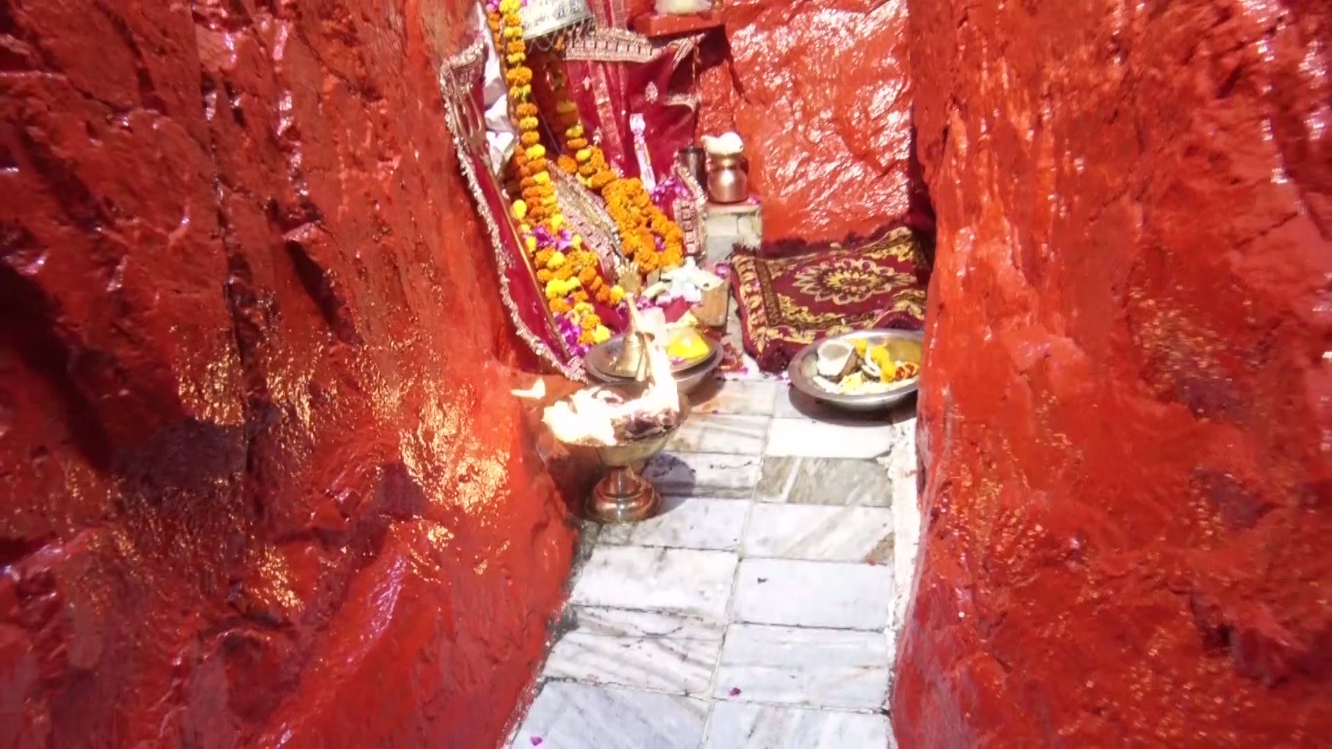 The Divine Abode Of Ashapura Mata In A Hilltop Cave: Devotees Climb 300 ...