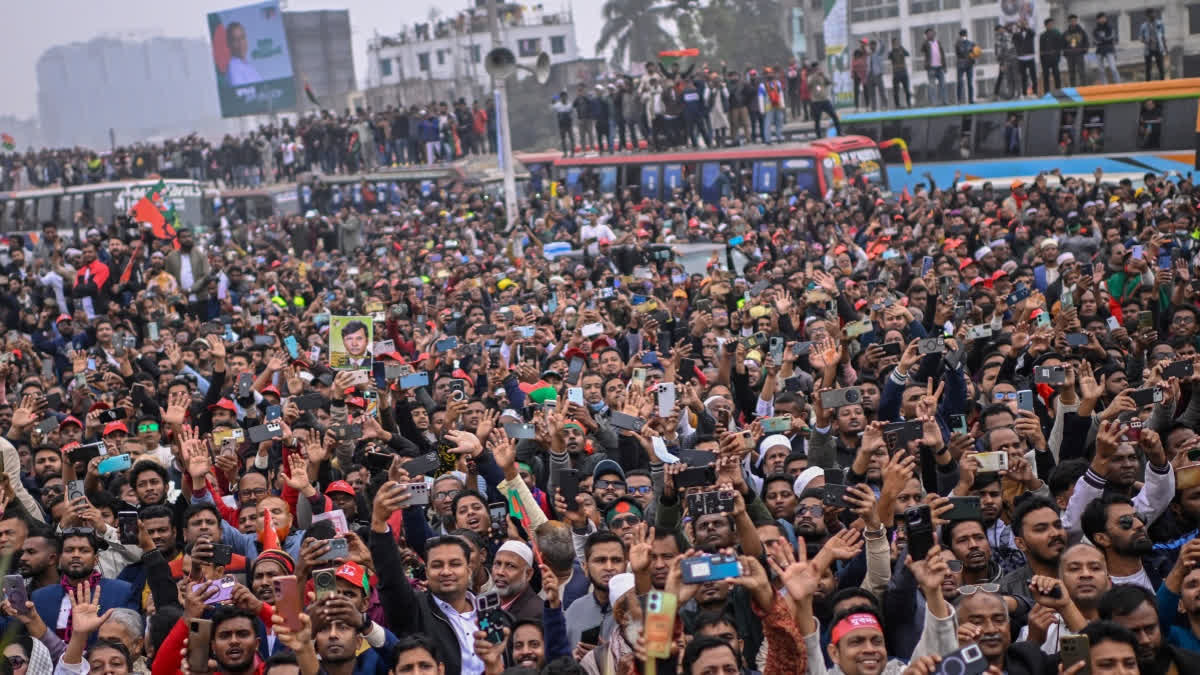 Singer James' Concert In Bangladesh Cancelled After Mob Attack Injures ...