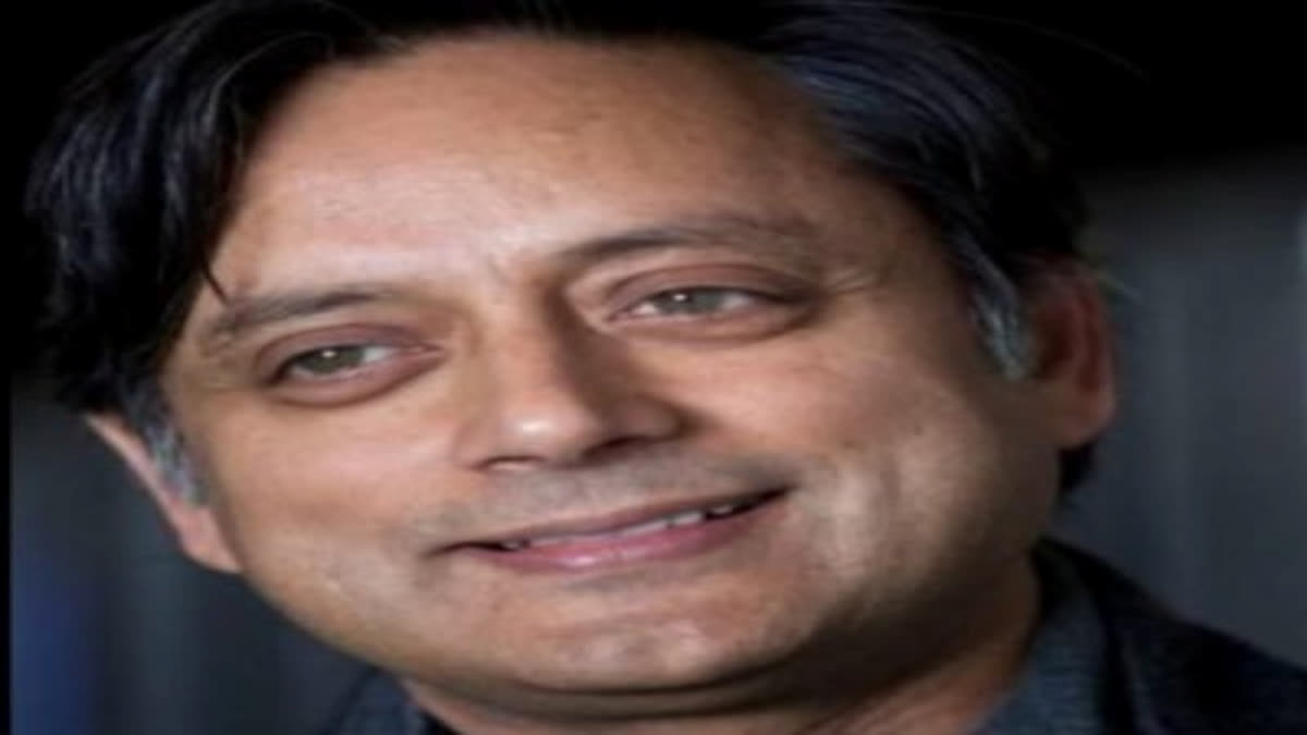 Nitish Kumar's Bihar switch: Tharoor takes dig with 'word of the day' snollygoster
