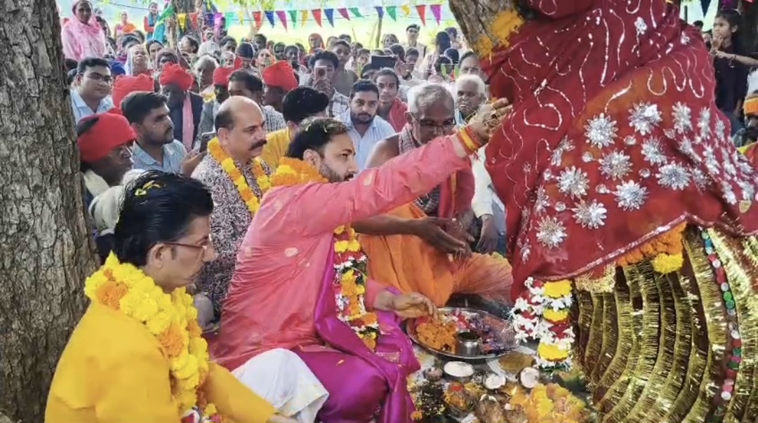 Rare Bel Nyota Ritual Marks The Start Of Bastar Dussehra: Royal History Linked To The Ceremony