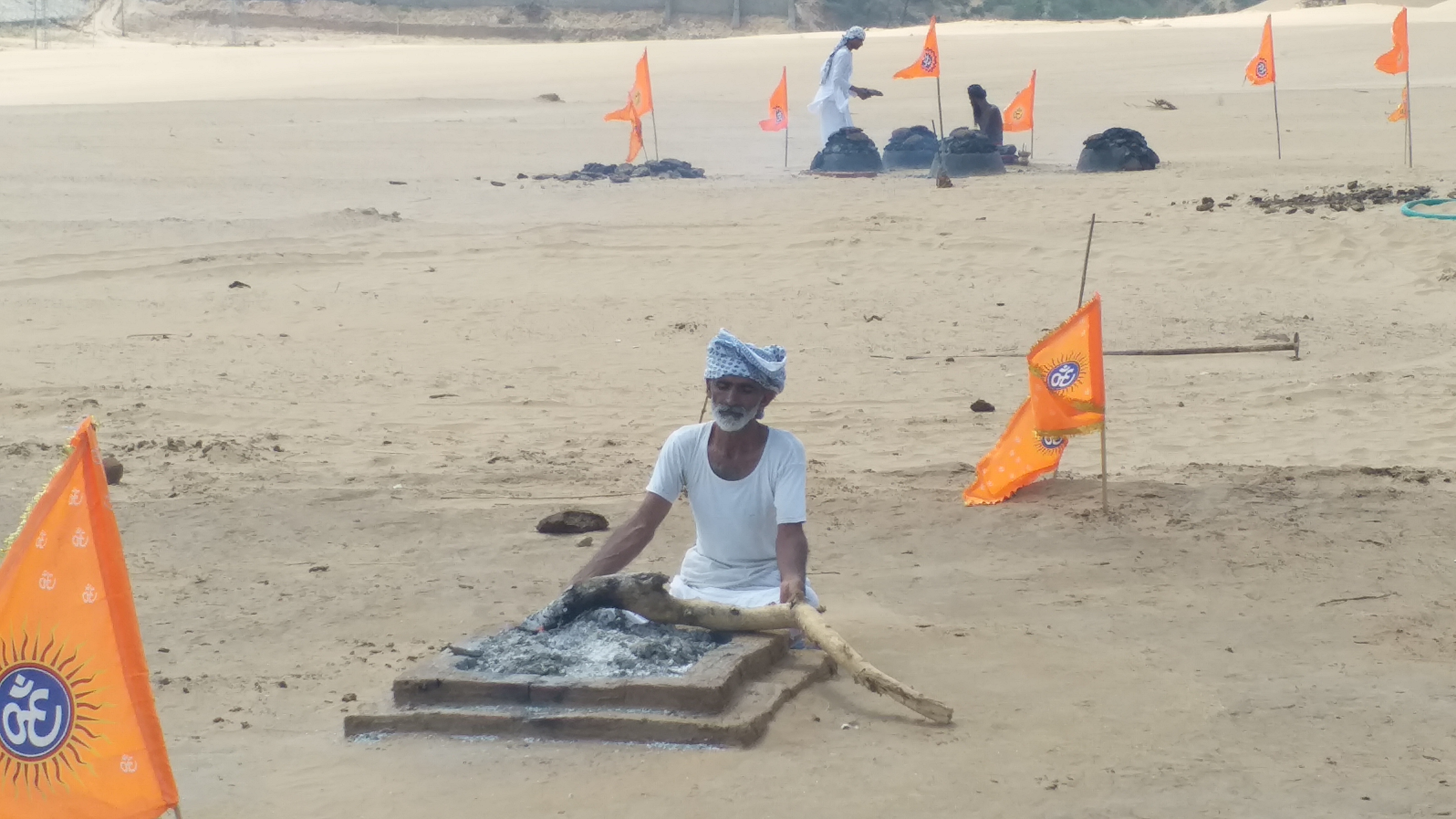 Rajasthan: Dadu Sect Saints Lead Fight To Save Forest Land Against ...