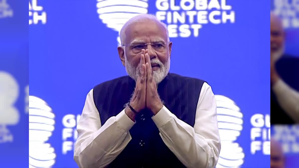 I Apologise And Bow My Head At Shivaji's Feet: PM Modi On Statue Collapse