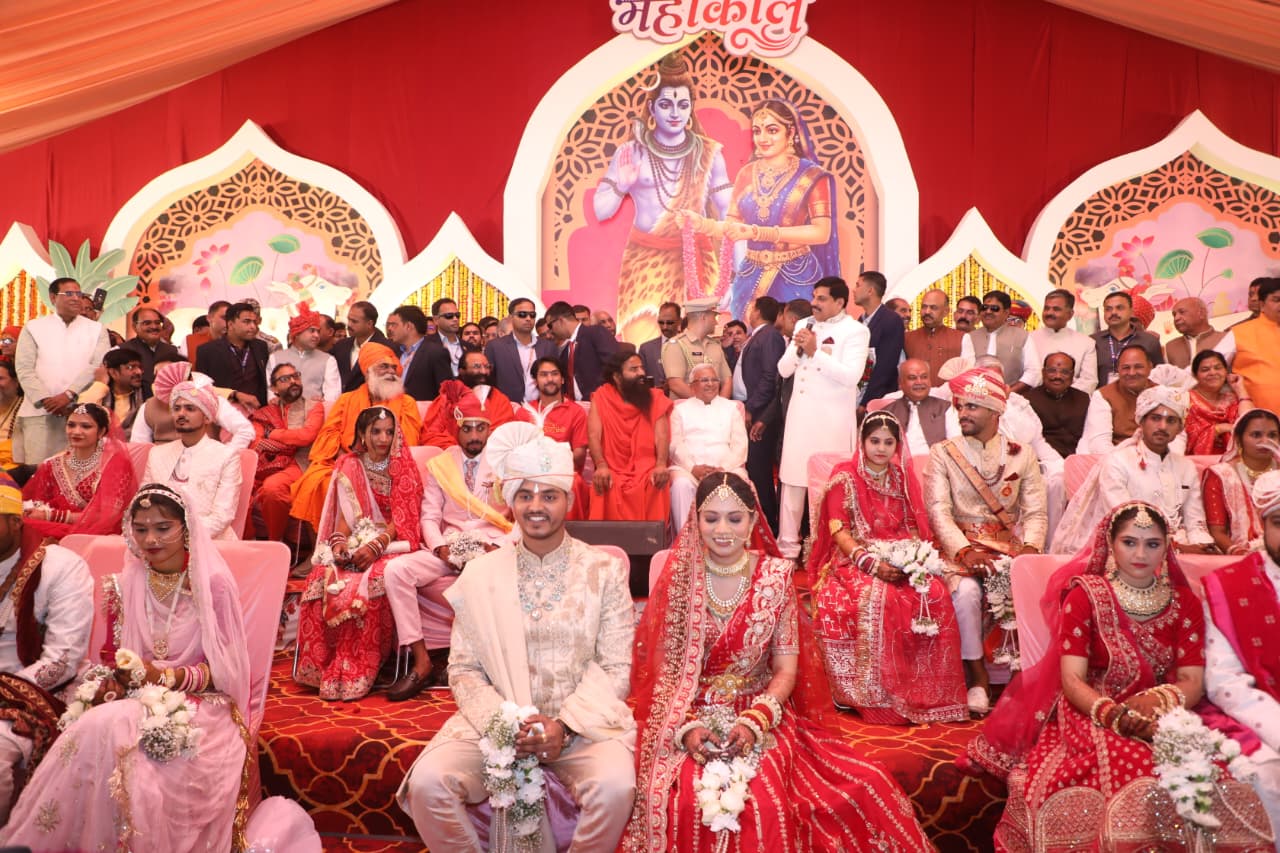 Madhya Pradesh CM's Son Gets Married Along With 21 Others In Ujjain