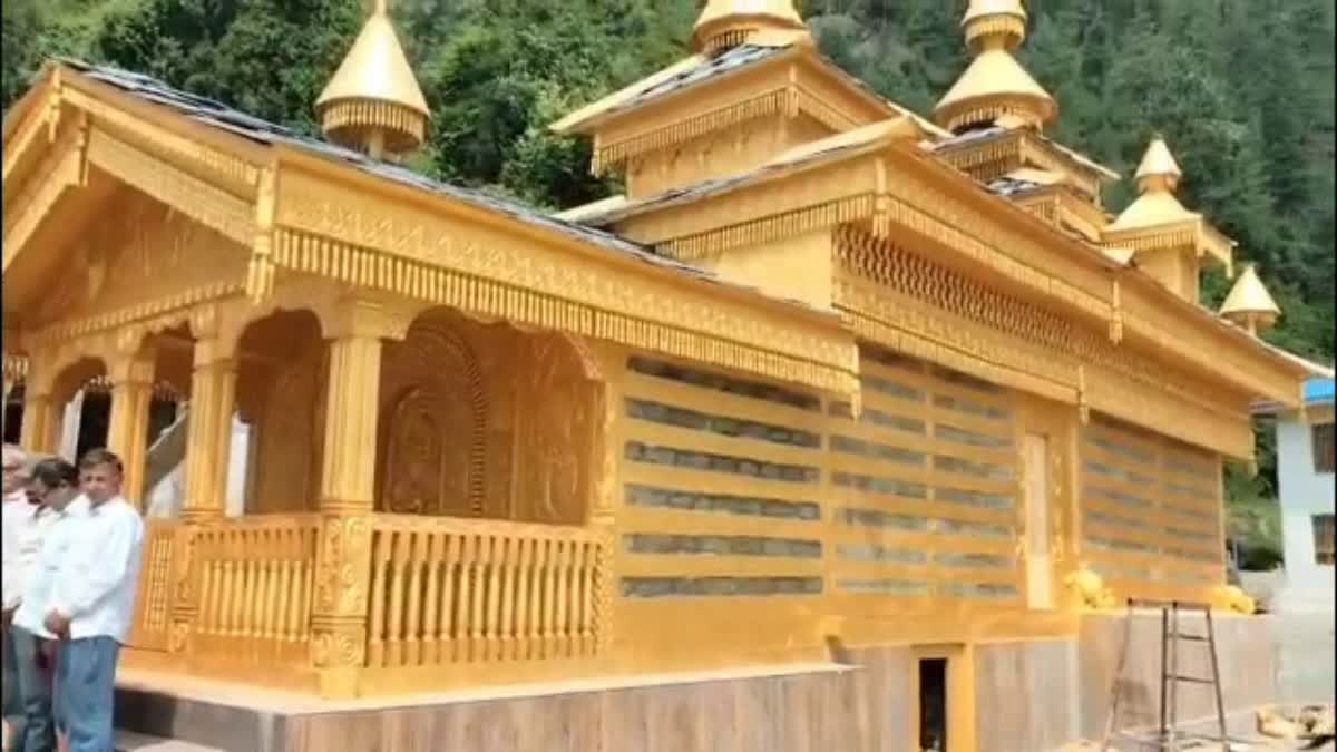 चालदा महासू देवता का नवनिर्मित मंदिर तैयार, मशक गांव में 40 साल बाद ...