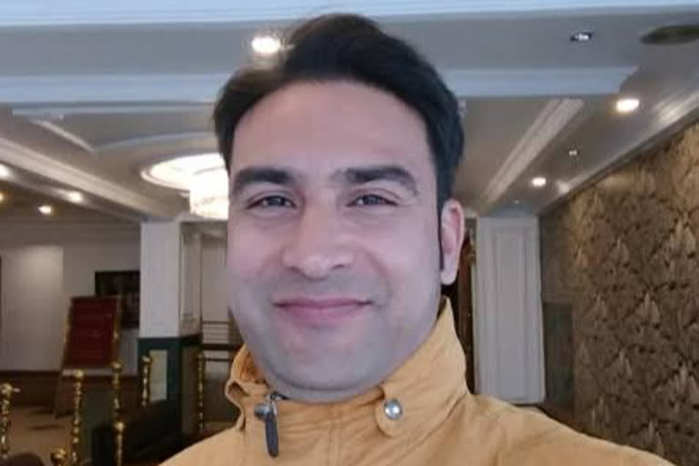 Kashmiri Dr Suhail Mir joins the Afghanistan Cricket team as a ...