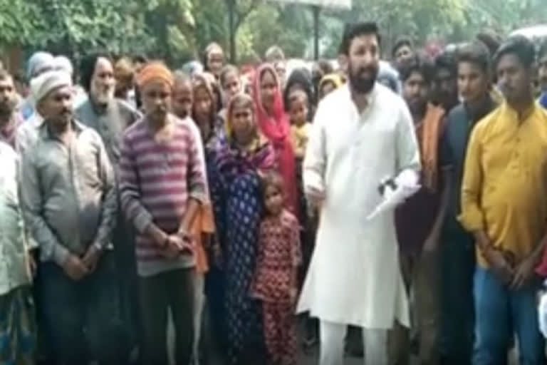 Mass conversion: Christians lure 400 Hindus to convert their religion ...