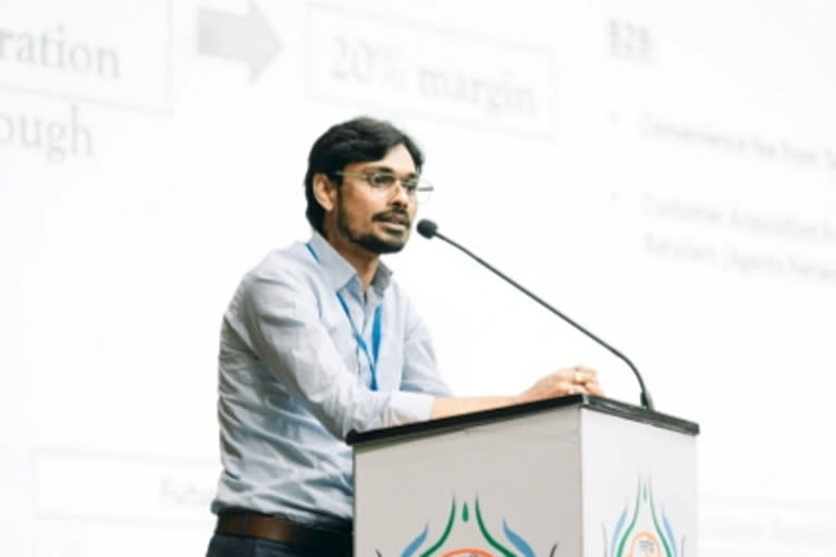 From Rickshaw driver to cab company owner, success story of Dilkhush Kumar