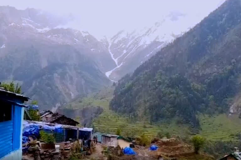 New Aadhaar cards for 51 villages on Uttarakhand-China border, survey ...